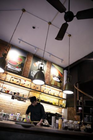 ホアンキエム湖畔のほっこりカフェ | ベトナム旅行・観光のおすすめ情報を現地から | ミーツ ベトナム