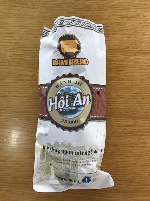 ハノイでバインミーを食べ歩き | ベトナム旅行・観光のおすすめ情報を現地から | ミーツ ベトナム