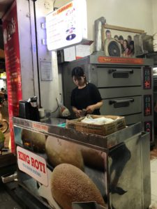 ハノイで焼き立てメロンパン♪ | ベトナム旅行・観光のおすすめ情報を現地から | ミーツ ベトナム